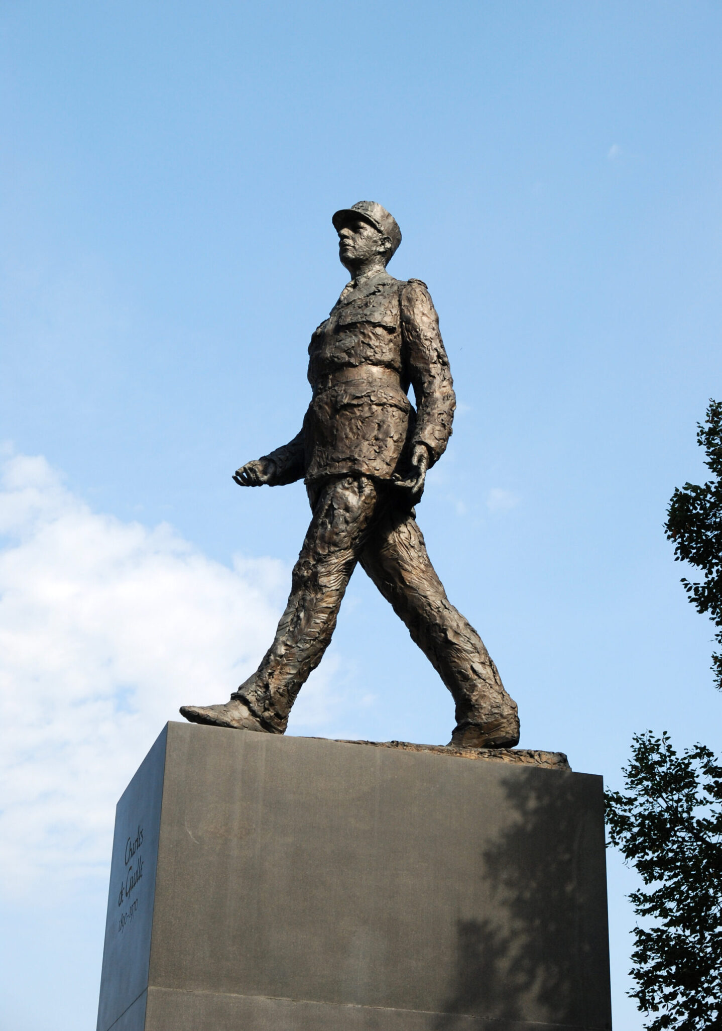 Charles de Gaulle and his role in Polish history - EIOCO